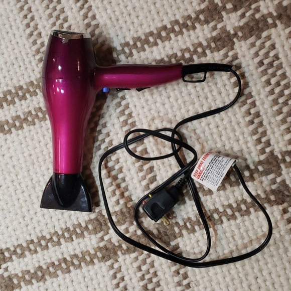 conair | Bath | Conair Infiniti Pro Hair Dryer With Concentrator | Poshmark